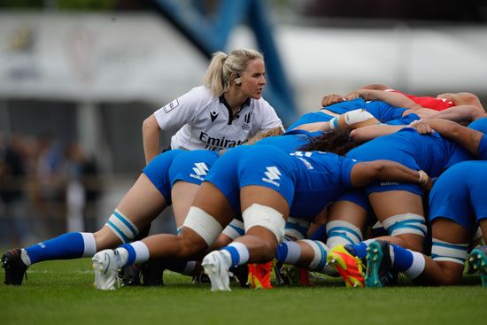 Joy Neville reflects on pioneering match official career | World Rugby